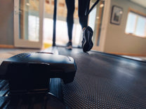 Runn... Retrofit Smart ANT+ & Bluetooth Treadmill Sensor – North Pole ...